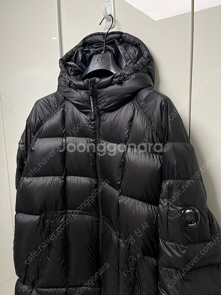 CP컴퍼니 24FW DD쉘 패딩 블랙 56 (XXXL)... | 중고나라 카페에서 운영하는 공식 사이트