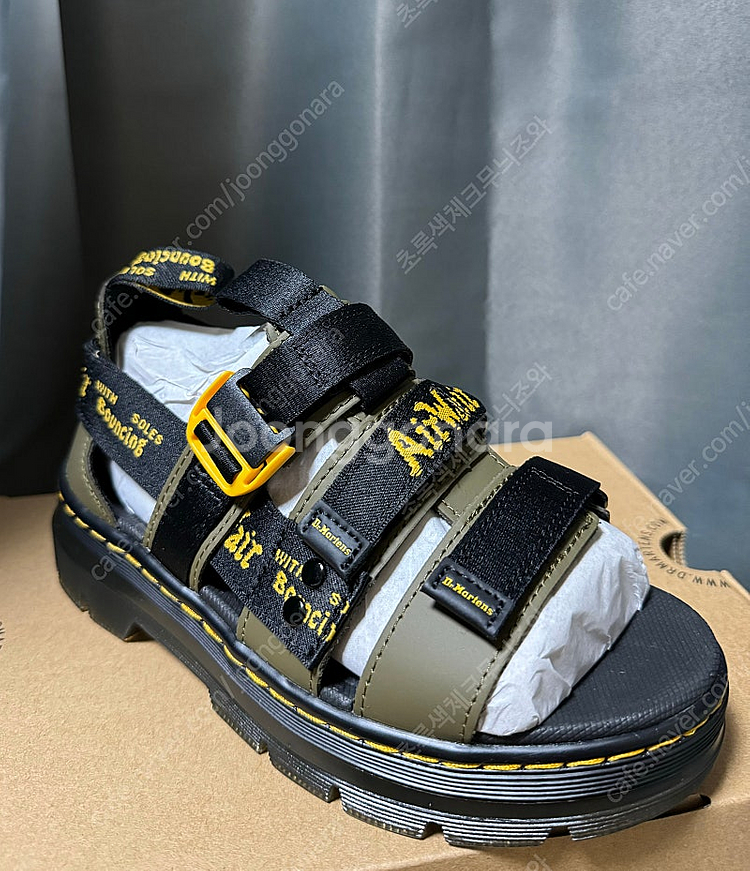 닥터마틴 샌들 피어슨 올리브 uk3 (220-230) | 중고나라 카페에서 운영하는 공식 사이트