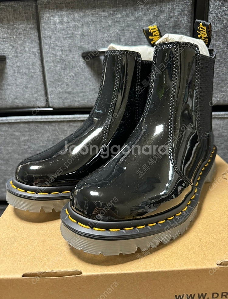 닥터마틴 워커 2976 아이스드 첼시부츠 uk4 (23... | 중고나라 카페에서 운영하는 공식 사이트