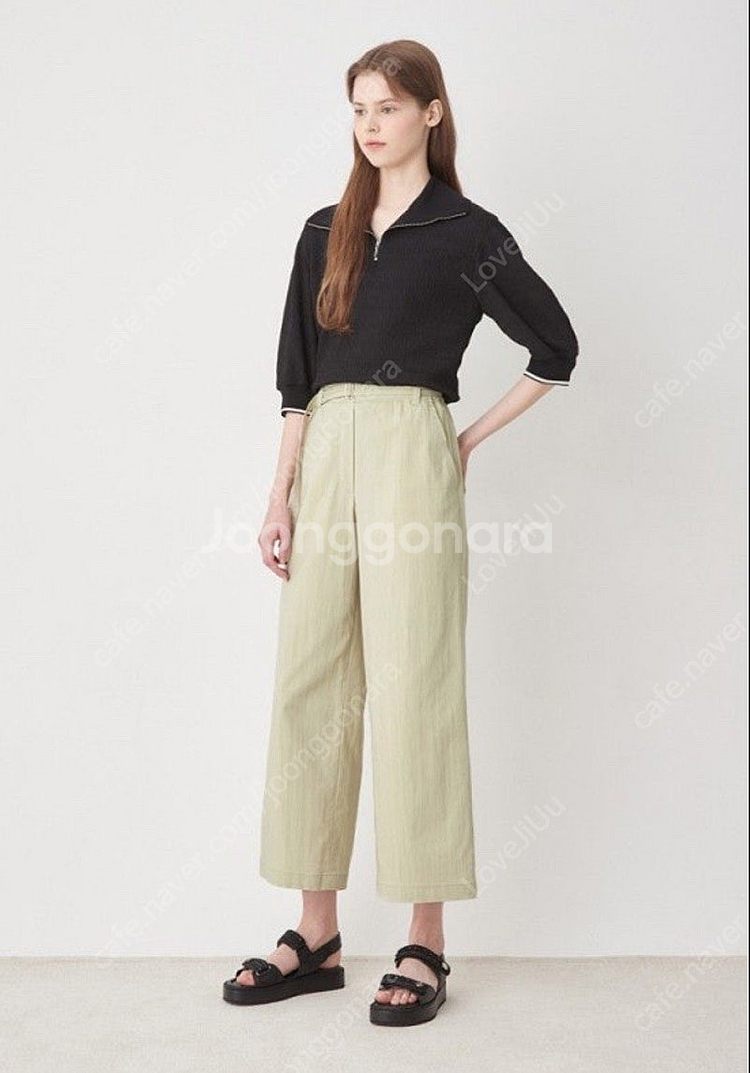 한섬 2022 Sjsj 하프 집업 크링클 탑(랑방컬렉션... | 중고나라 카페에서 운영하는 공식 사이트