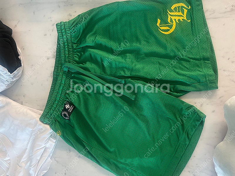 크롬하츠 반바지 M 새상품 | 중고나라 카페에서 운영하는 공식 사이트