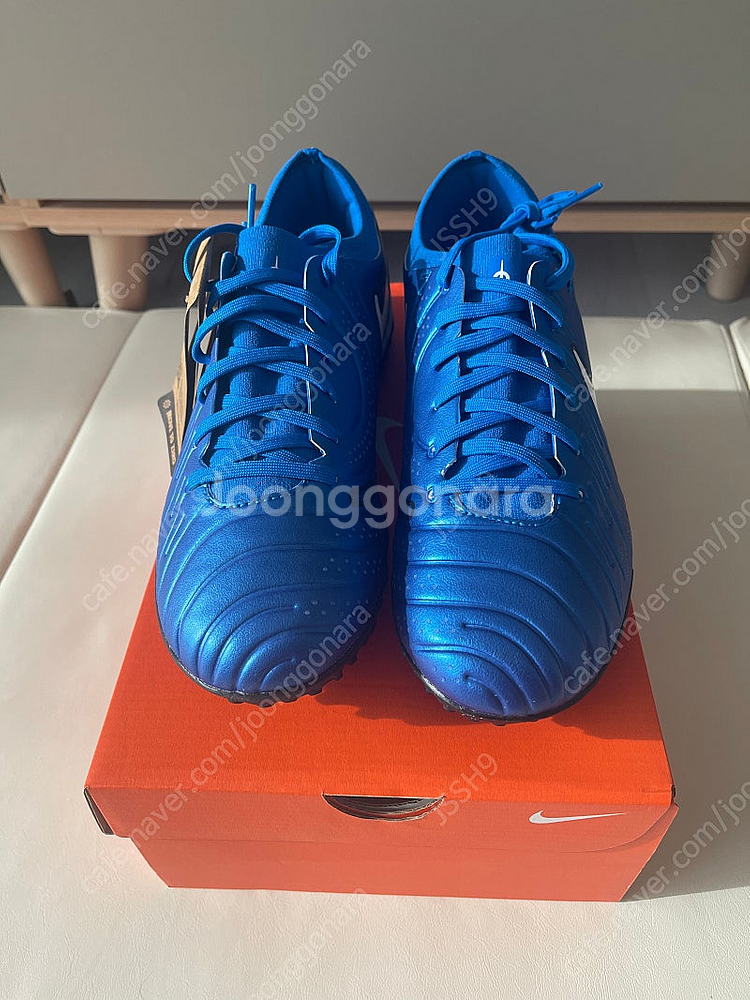 나이키 티엠포10 프로tf 265mm 새제품 판매 | 중고나라 카페에서 운영하는 공식 사이트