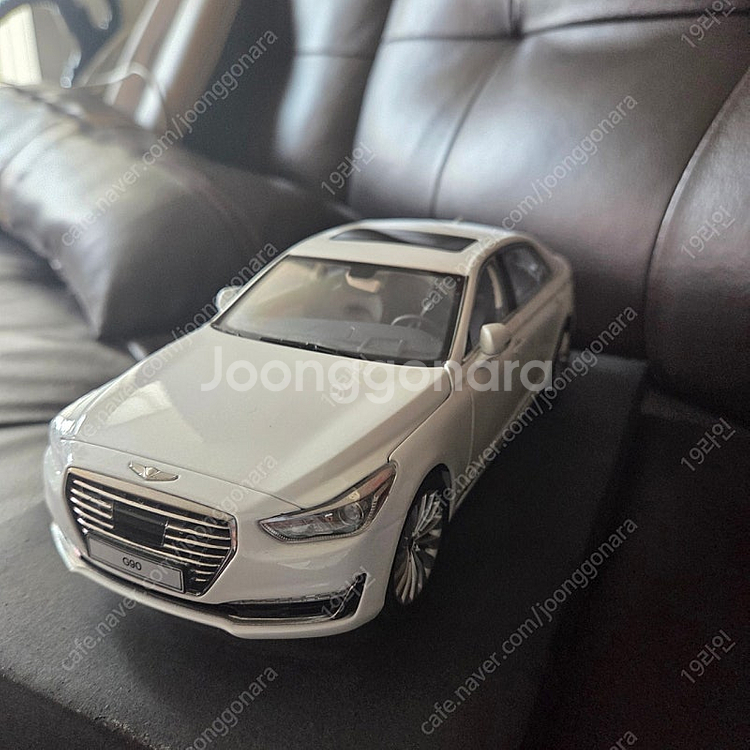 1:18 다이캐스트 eq900 화이트 | 중고나라 - 안심되는 중고거래