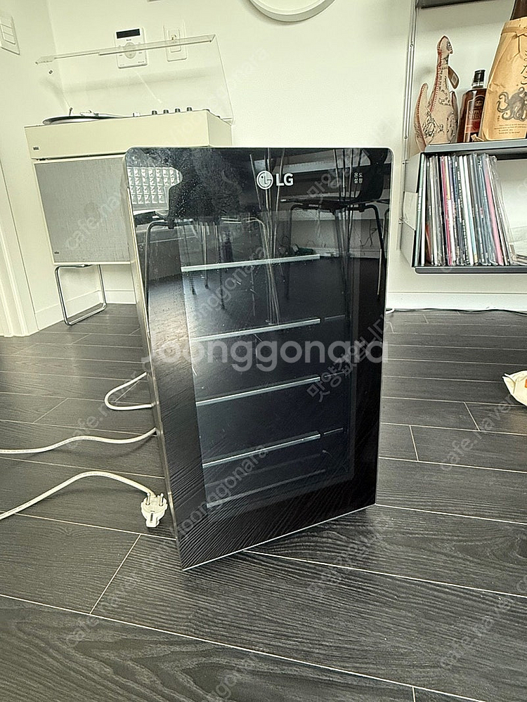 LG DIOS 와인셀러 8병 블랙 | 중고나라 - 안심되는 중고거래