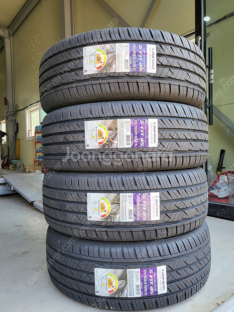 235 55 19 / 2355519 한국 라우펜 4계절... | 중고나라 카페에서 운영하는 공식 사이트