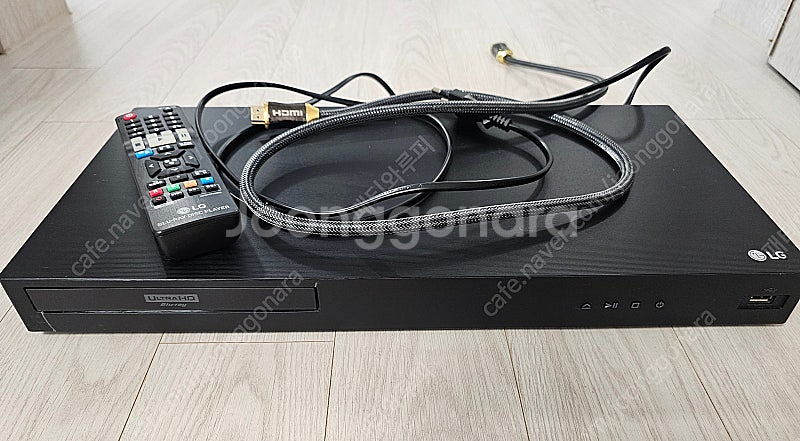 LG 4K 블루레이 플레이어 UBK90 판매합니다 | 중고나라 - 안심되는 중고거래