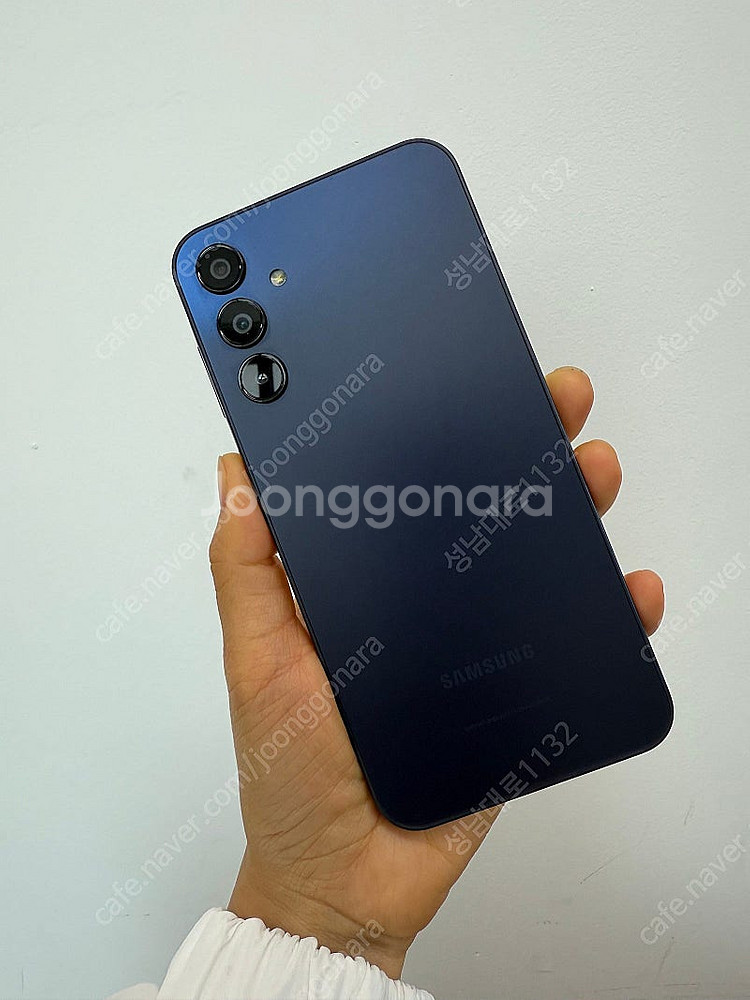 A156 갤럭시 버디3 네이비 128기가 12만 판매합... | 중고나라 - 안심되는 중고거래