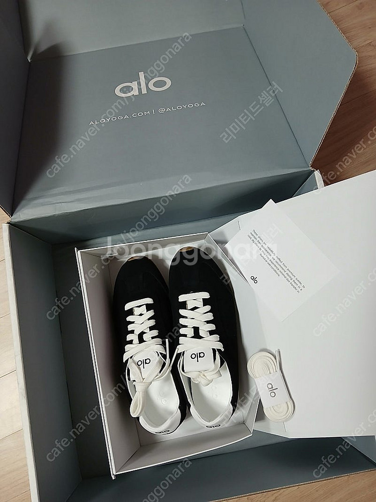 새제품 alo 알로 선셋 스니커즈 운동화 9W | 중고나라 - 안심되는 중고거래