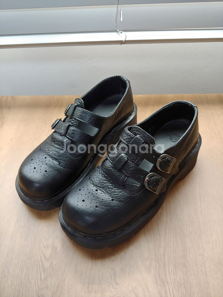 닥터마틴 통굽 여성화 블랙 UK5(240-245) | 가보시/웨지힐/통굽 | 중고나라