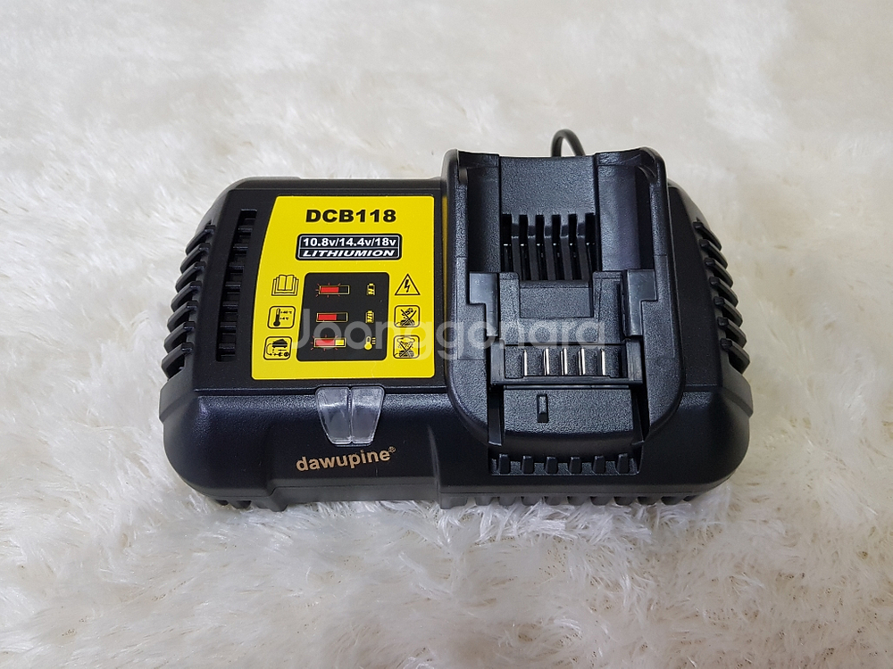 (새상품)디월트충전기 DCB118 | 드릴/전동공구 | 중고나라