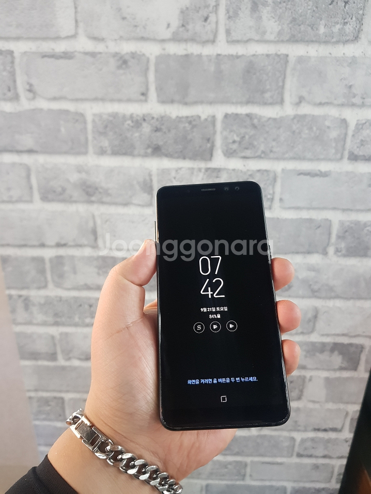 갤럭시a8 2018년형 32G | 중고나라 카페에서 운영하는 공식 사이트