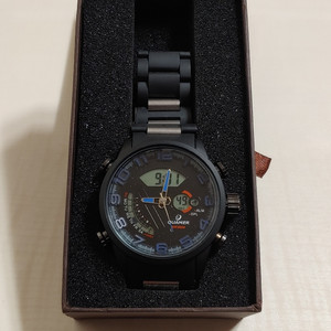 QUAMER WR 30M 우레탄 시계 팝니다. | 남성용시계 | 중고나라