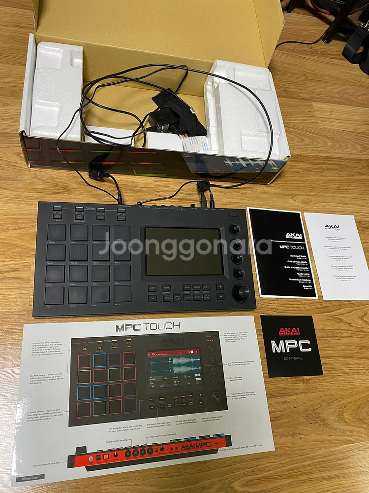 MPC TOUCH 사용 거의 안해서 깨끗합니다. | 음향플레이어 | 중고나라