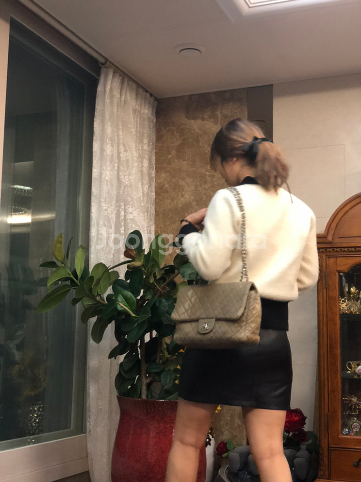 샤넬 점보백 정품 숄더백 중고나라