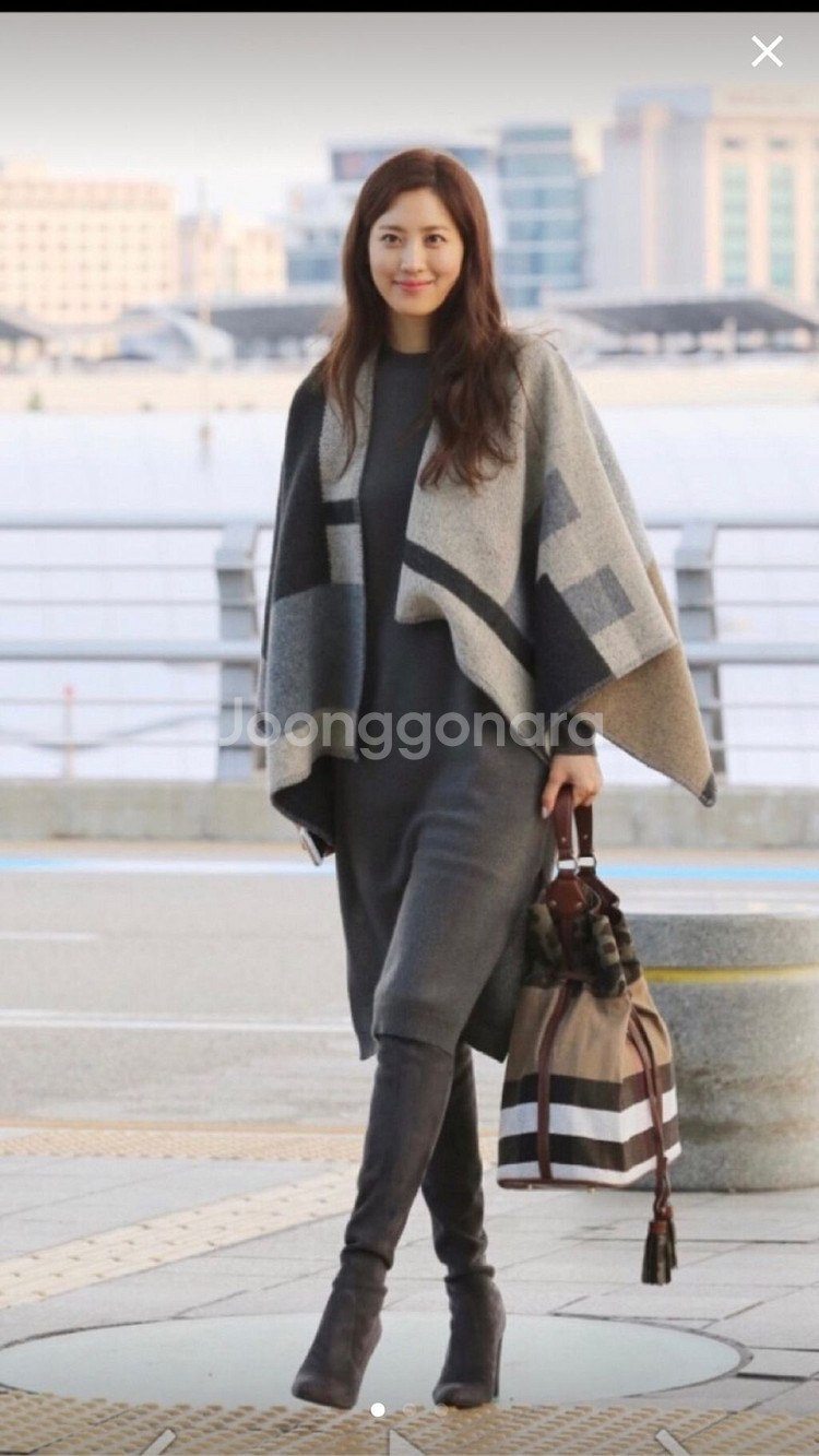 버버리 판초 버버리판초 버버리판쵸 니트 스웨터 가디건 중고나라