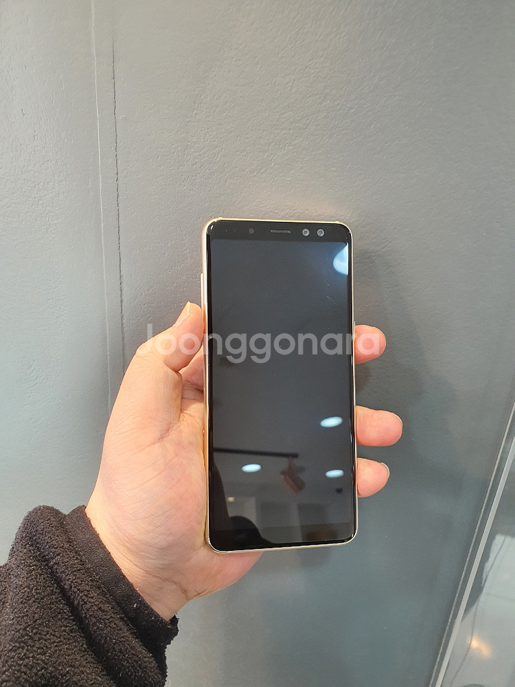 갤럭시A8 2018년형 32G | 중고나라 카페에서 운영하는 공식 사이트