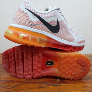 나이키 에어맥스2014(US7표기240추천235) | 런닝화/워킹화 | 중고나라