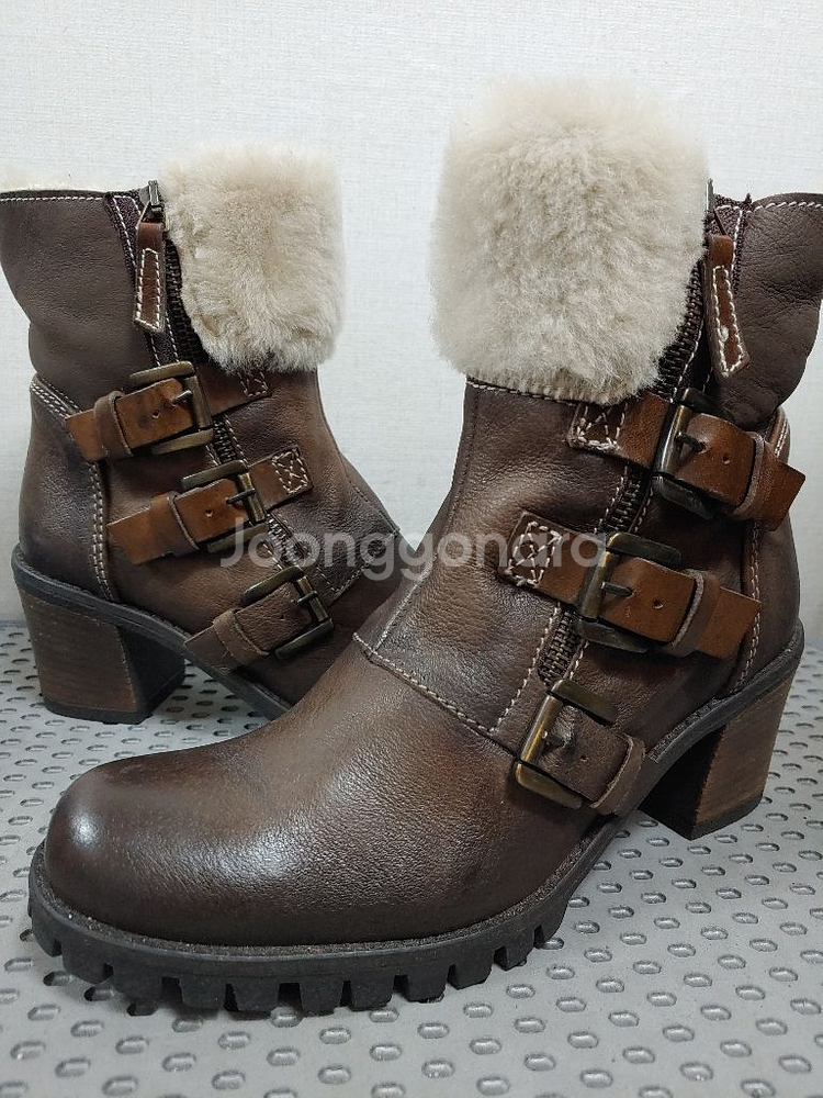 (거의새것)반스 방한부츠(EU37추천235) | 워커/부츠/부티 | 중고나라