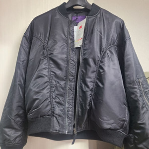(새상품)택포 비슬로우 퍼플 21fw ma-1 블랙 m | 패딩/야상/점퍼 | 중고나라
