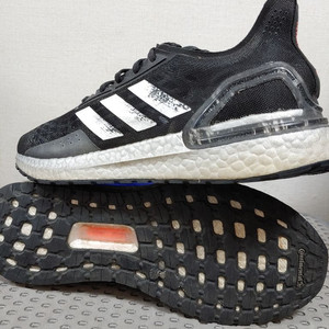 아디다스 울트라부스트PB(US9.5추천270) | 런닝화/워킹화 | 중고나라