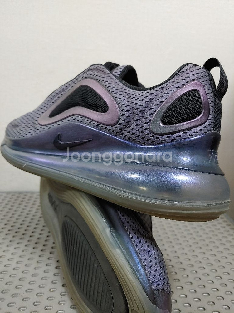 나이키 에어맥스720(US9표기270추천265) | 런닝화/워킹화 | 중고나라