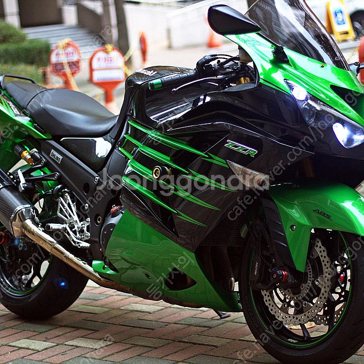 2014년 가와사키 ZZR1400 올린즈 판매합니다 | 중고나라 카페에서 운영하는 공식 사이트