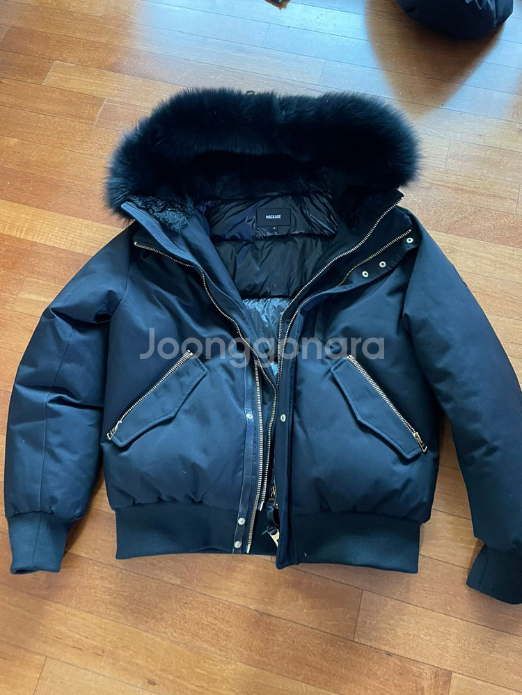 맥케이지 딕슨42 블랙 금장 21fw | 패딩/야상/점퍼 | 중고나라