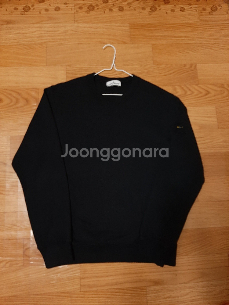 20fw 라운드넥 스톤아일랜드 맨투맨 L | 티셔츠/캐쥬얼의류 | 중고나라