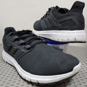 아디다스 클라우드폼(US11추천285~290) | 런닝화/워킹화 | 중고나라