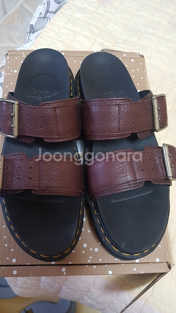 닥터마틴 마일즈2 uk9 us10 280 키높이 샌들 | 중고나라 카페에서 운영하는 공식 사이트