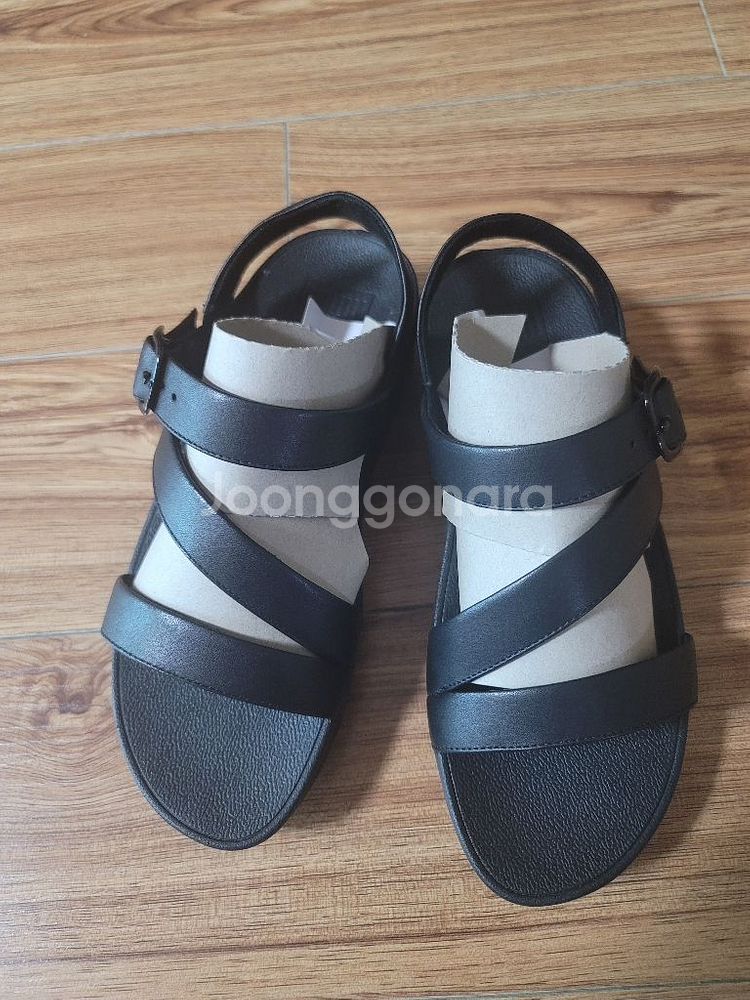 (us7,240~245)핏플랍 스키니 z샌들 | 중고나라 카페에서 운영하는 공식 사이트