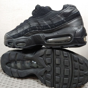 나이키 에어맥스95(US7.5표기255추천250) | 런닝화/워킹화 | 중고나라