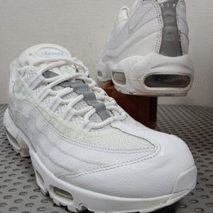 나이키 에어맥스95(US9.5표기275추천270) | 런닝화/워킹화 | 중고나라
