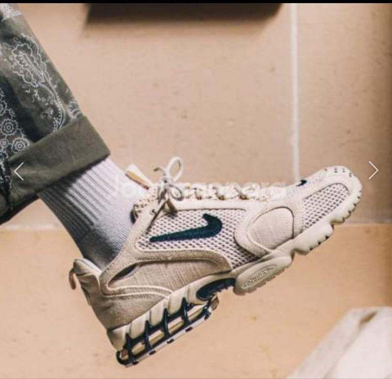 나이키x스투시 에어줌 스프리돈(US8표기260) | 런닝화/워킹화 | 중고나라