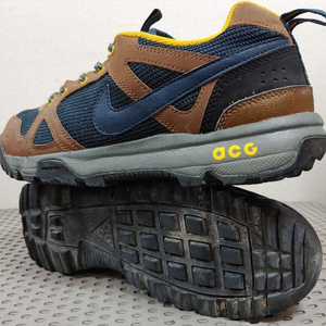 나이키 ACG롱벅 트레킹화(US8.5표기265추천260 | 런닝화/워킹화 | 중고나라