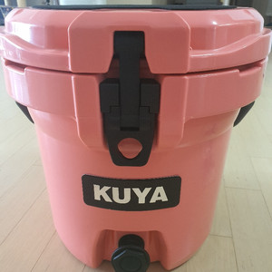 캠핑 쿠야 KUYA 워터저그 코랄색 9.5L 판매 | 기타 캠핑용품 | 중고나라