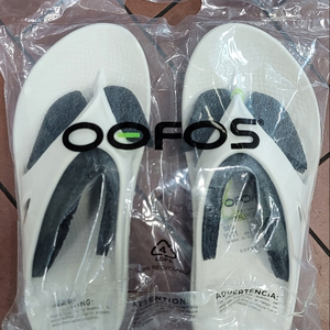 (새제품) 우포스 에그녹 270(EU42) 크림화이트 | 샌들/슬리퍼 | 중고나라