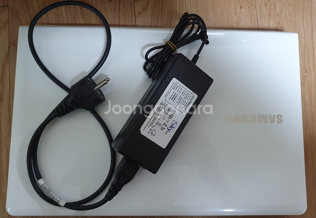 삼성 아티북 NT270E5J-K31D 액정 불량 | 삼성 | 중고나라