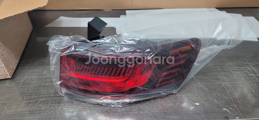 신형 QM6 LED테일램프 조수석 오른쪽 한개있습니다 | 르노삼성 | 중고나라