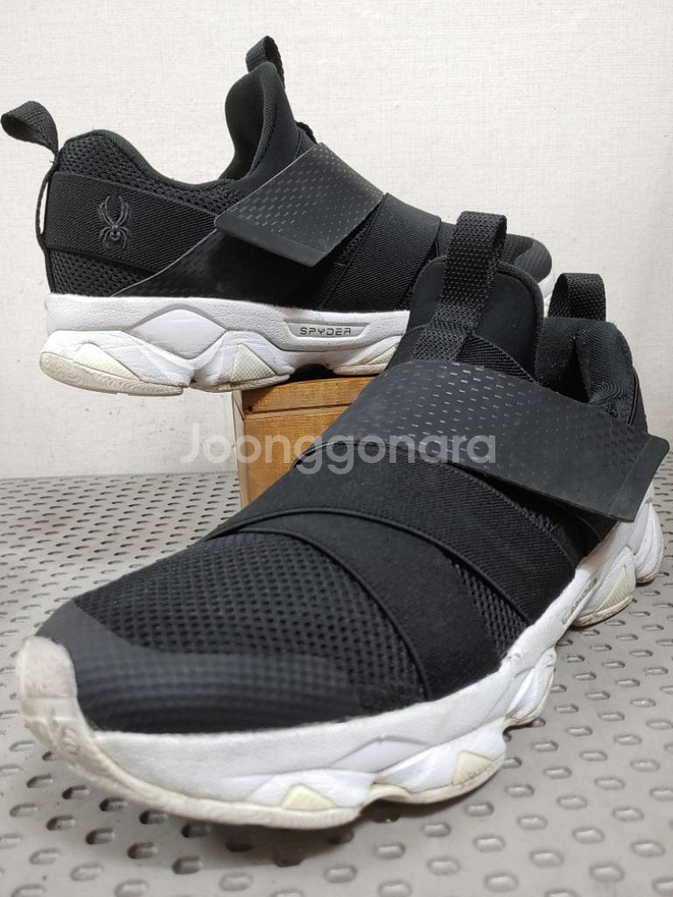 스파이더 블랙위도우런(US8표기260추천255) | 런닝화/워킹화 | 중고나라