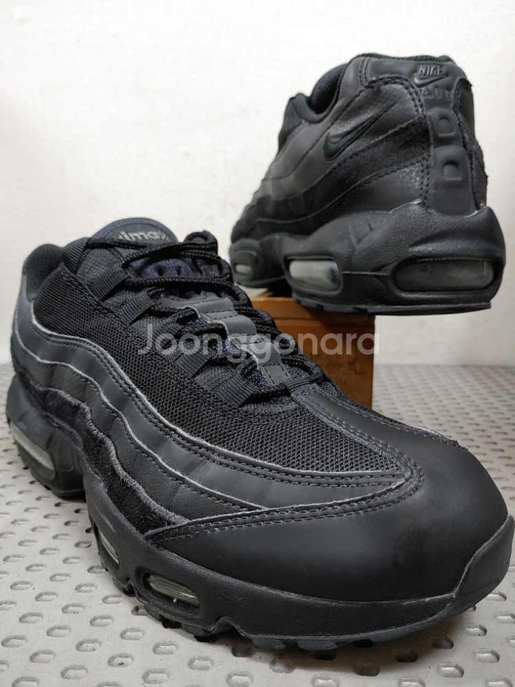 나이키 에어맥스95(US8.5표기265추천260) | 런닝화/워킹화 | 중고나라