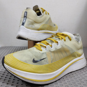 나이키 줌플라이SP(US11표기290추천285) | 런닝화/워킹화 | 중고나라