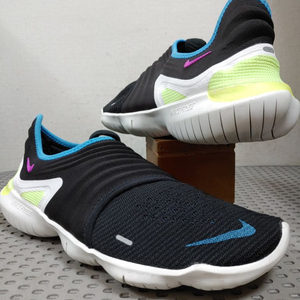 나이키 프리 런(US9.5표기275추천270) | 런닝화/워킹화 | 중고나라