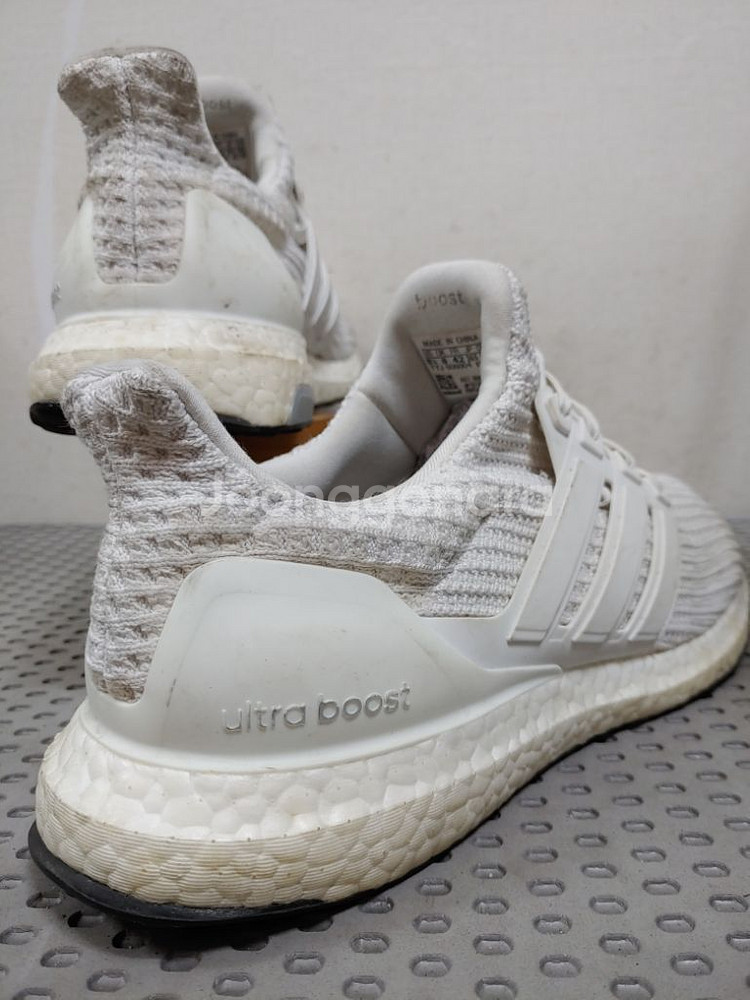 아디다스 울트라 부스트(US8.5추천265) | 런닝화/워킹화 | 중고나라