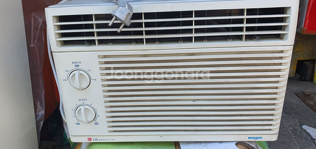 엘지창문형 에어컨4평(lw-046)12만원 | 에어컨 | 중고나라