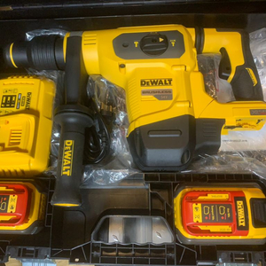 디월트 DCH481 x 2 | 드릴/전동공구 | 중고나라