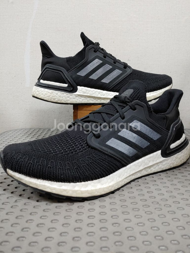 아디다스 울트라부스트19(US9.5추천275) | 중고나라 카페에서 운영하는 공식 사이트