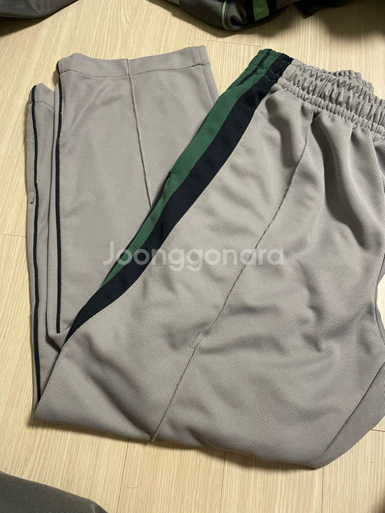 구형 활동복 생활복 중고나라 카페에서 운영하는 공식 사이트