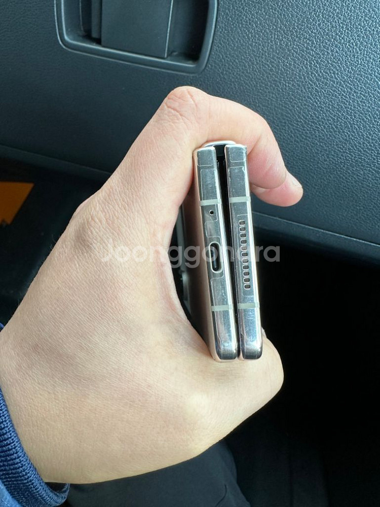 갤럭시폴드4 SKT 256 베이지 팝니다 상태S급이에요 | 스마트폰 | 중고나라