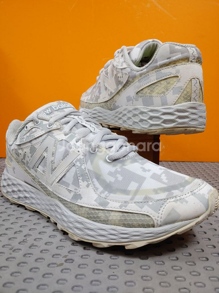 뉴발란스 히에로 프레쉬폼(US8.5표기265추천260) | 런닝화/워킹화 | 중고나라